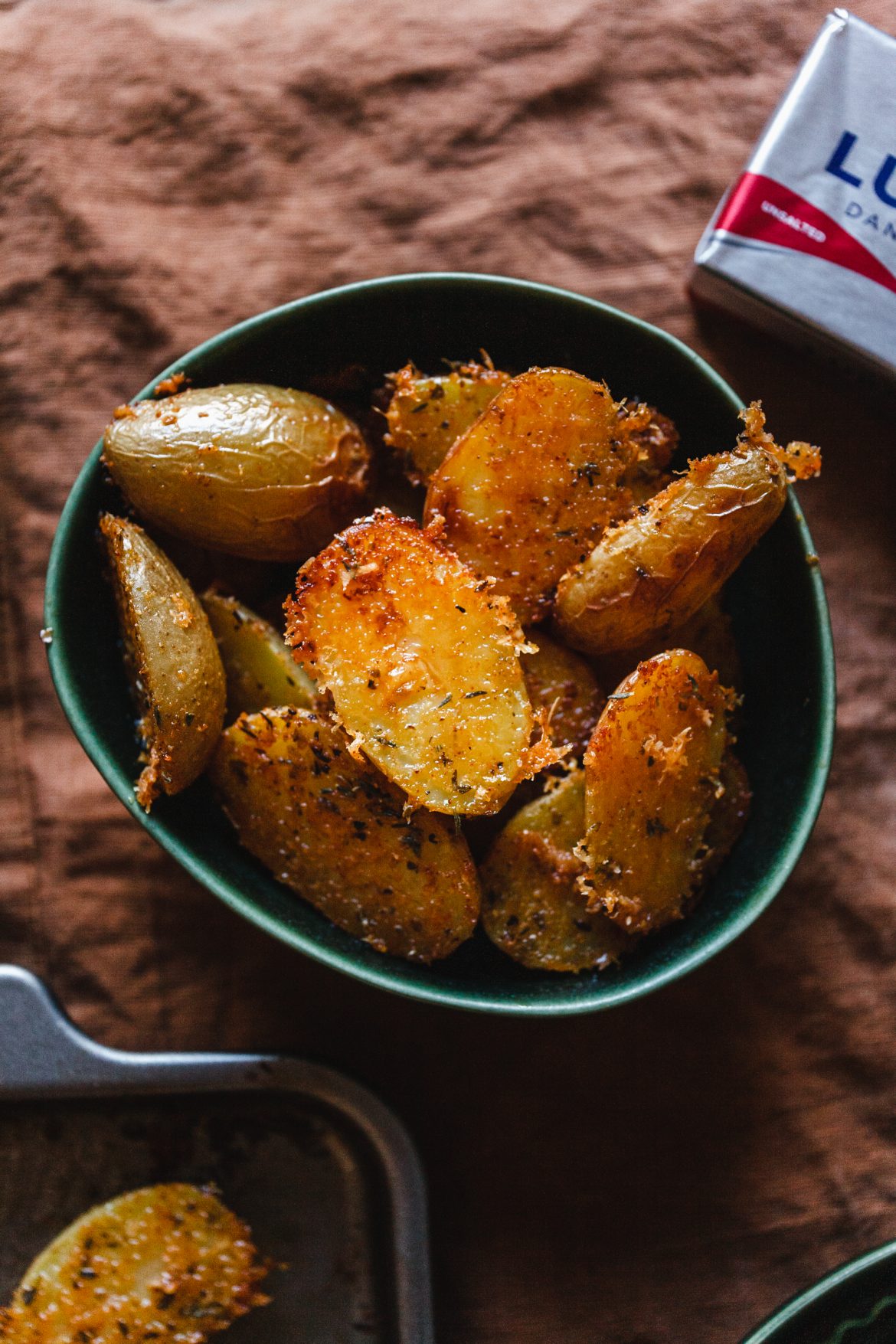 Tepsis-sajtos burgonya - Kárai Dávid